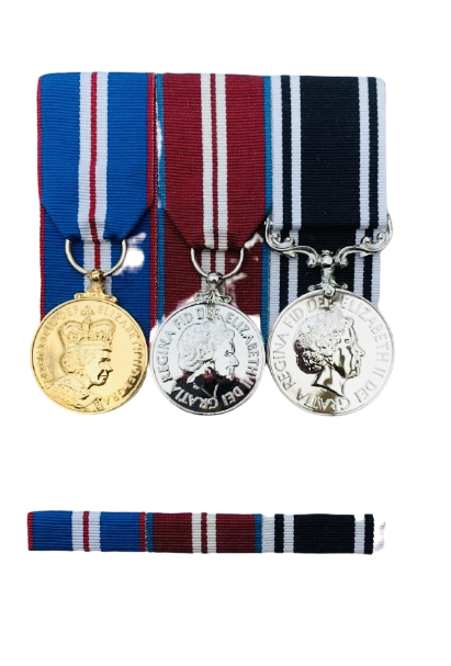 Full Size Set QGJM, QDJM, Ambulance LS&GC & Pin Ribbon Bar - The Mess ...