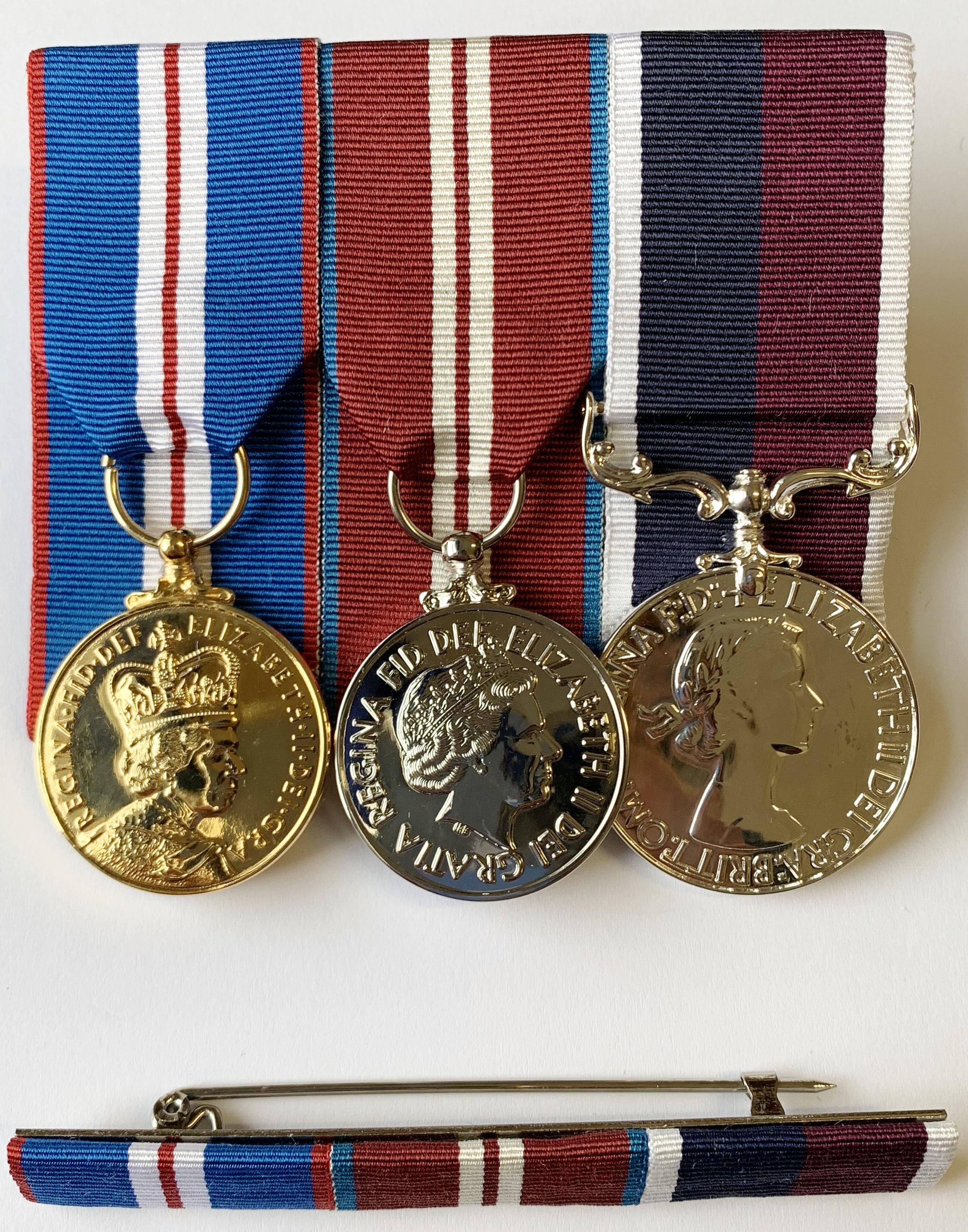 Full Size Set, QGJM, QDJM, RAF LS&GC Medals & Pin Ribbon Bar - The Mess ...