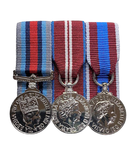 Op Shader + Diamond Jubilee + Platinum Jubilee MINIATURE Court Mounted ...