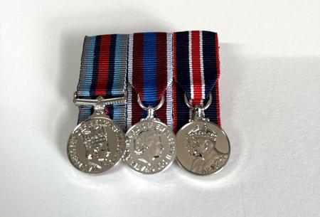 Op Shader + QPJM + KCM 23 Miniature Court mounted Set - The Mess Dress Ltd